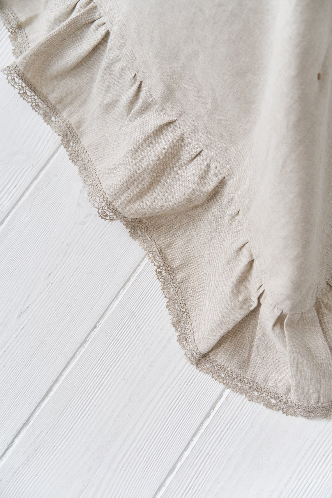 Linen Bedspread With Lace, Natural 100% Pure Linen Ruffled Bedspread ...