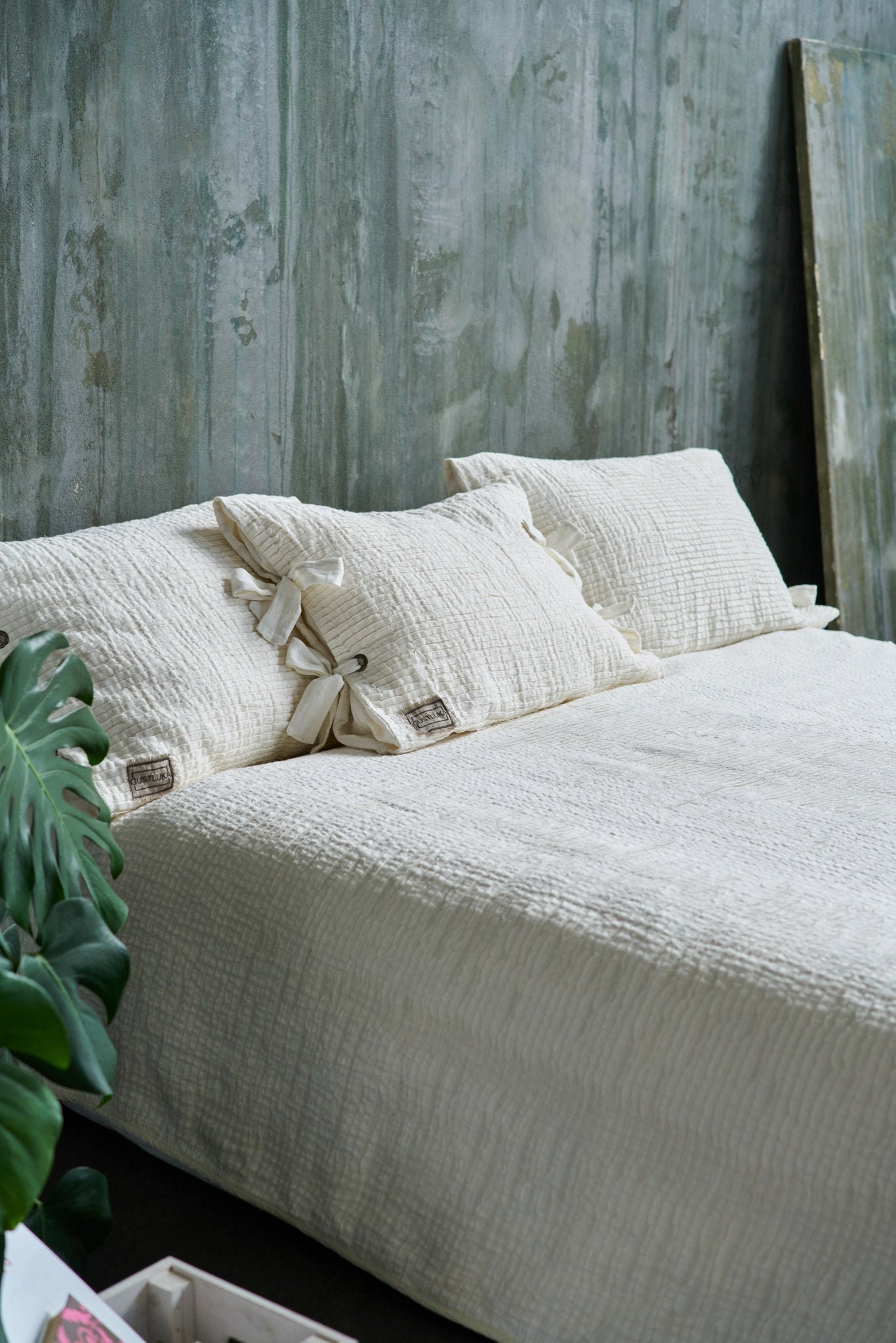 White Linen Plisse Coverlet, Pure White Quality Linen Summer Bed Cover ...