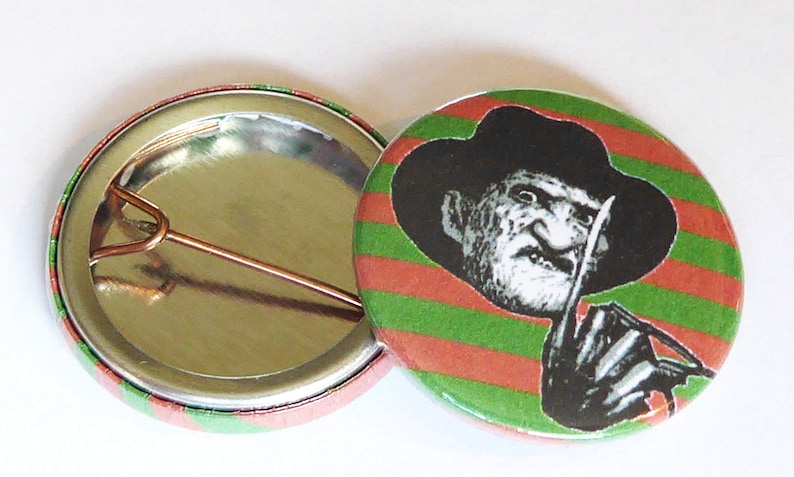 Set of 5 Horror Icon Pin Badges - Etsy