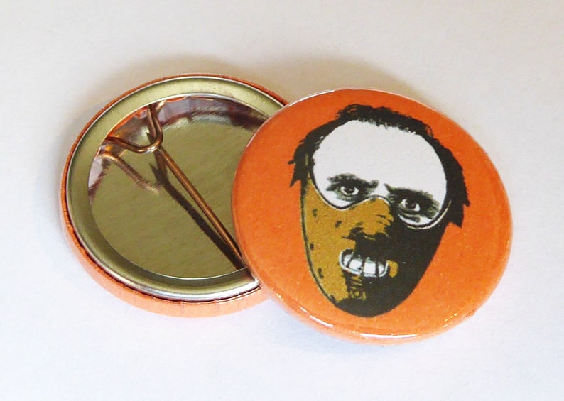 HALLOWEEN HORROR BADGES Set of 5 - Etsy