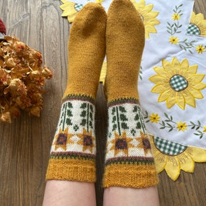 Sunflower Fields Socks - Pdf Knitting Pattern Colorwork, Flower ...