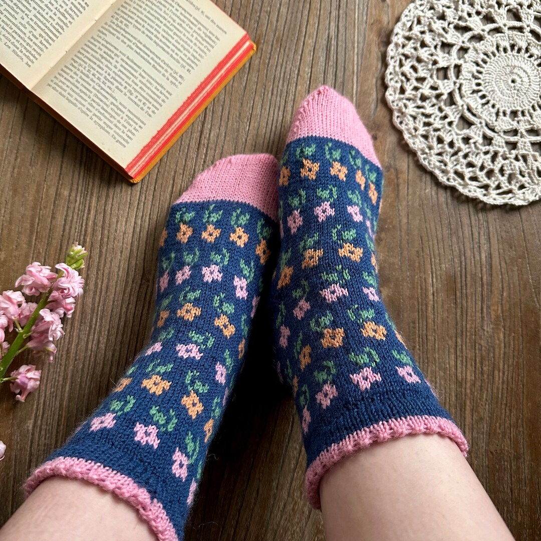 Flower Garden Socks - Pdf Knitting Pattern Colorwork, Spring Summer - Etsy