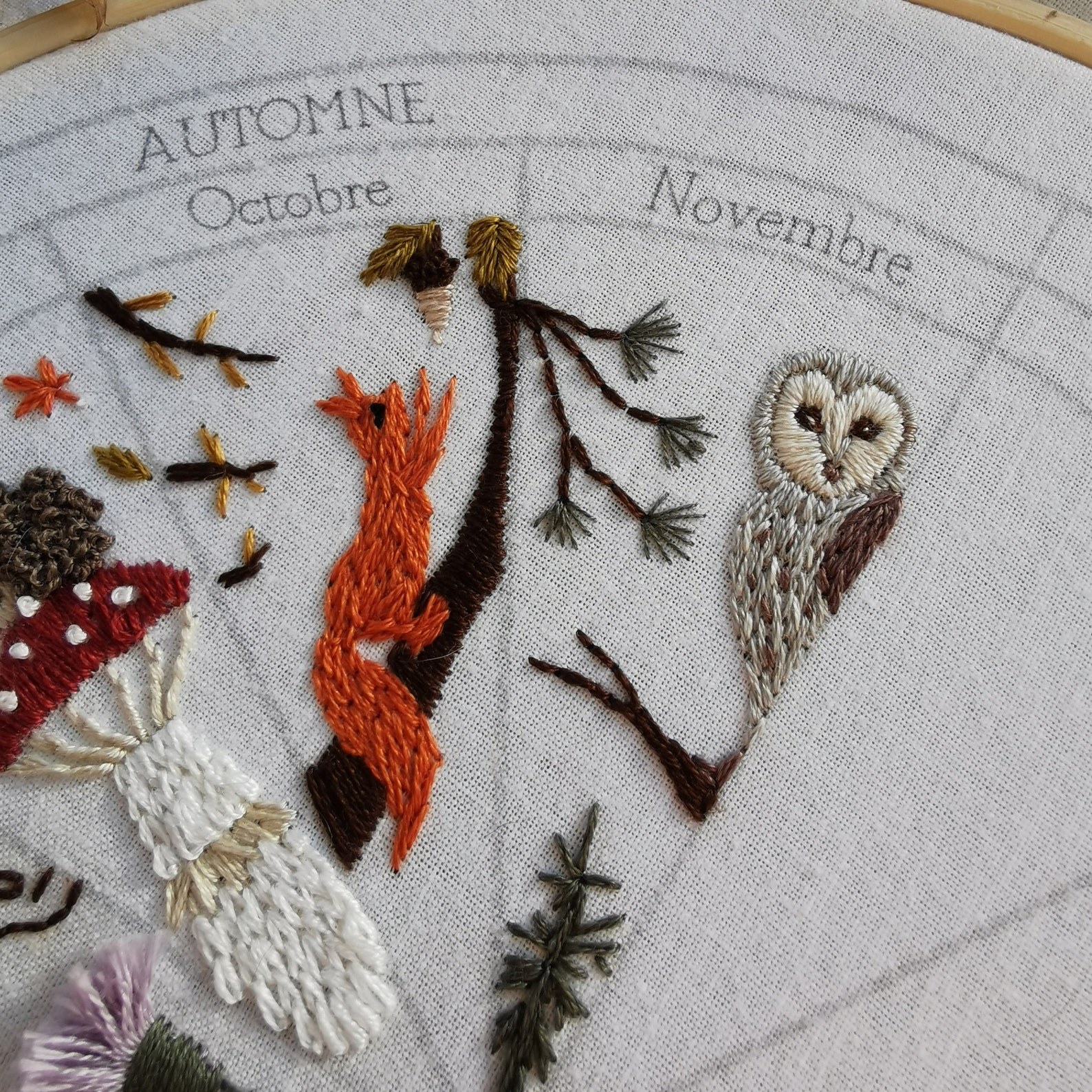 November Embroidery Pattern : Calendar to Embroider Seasons - Etsy