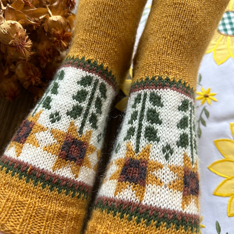 Sunflower Fields Socks - Pdf Knitting Pattern Colorwork, Flower ...