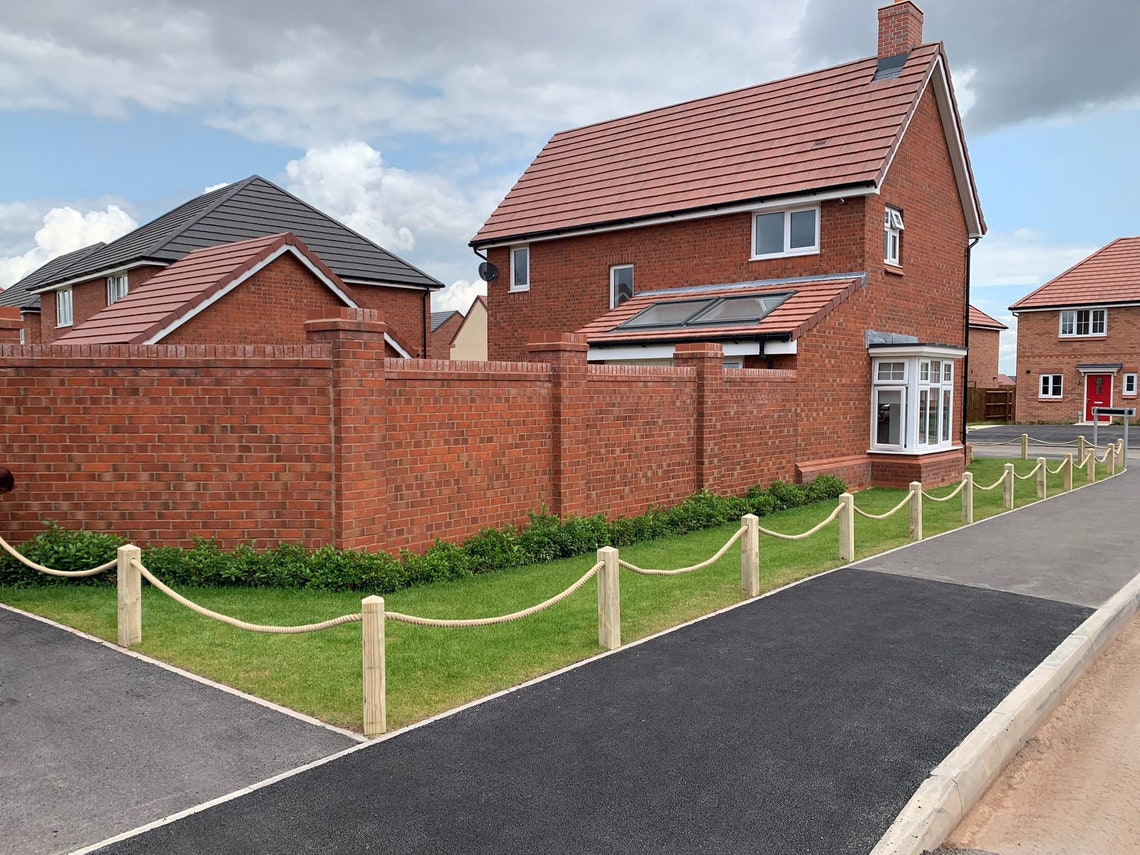 Wood/timber Post and Rope, NO DIG Kit! Richthepostman (28mm Single Rope ...