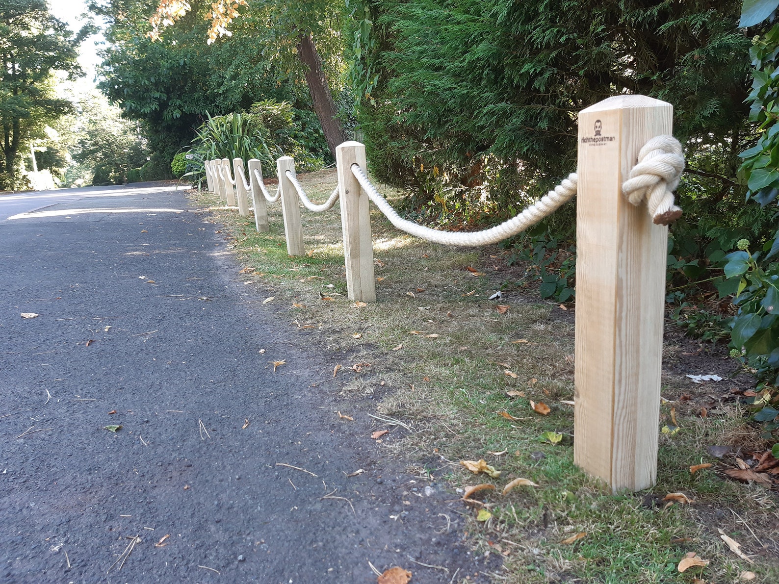 Wood/timber Post and Rope, NO DIG Kit! Richthepostman (28mm Single Rope ...