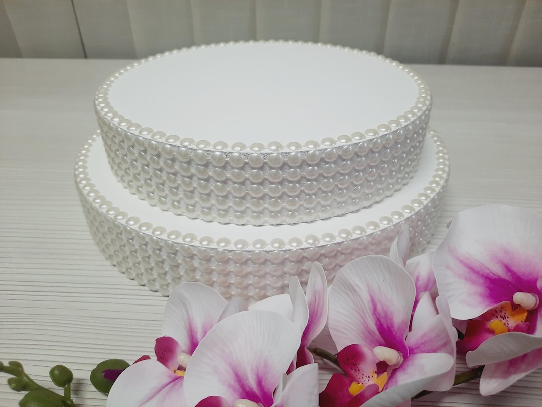 Two Tier Wedding Cake Stand, Cake Stand Height 4 Inches, Round Cake ...