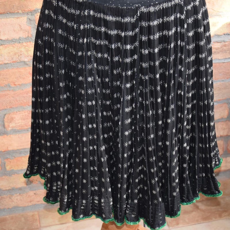 Hungarian Folklore Skirt - Etsy