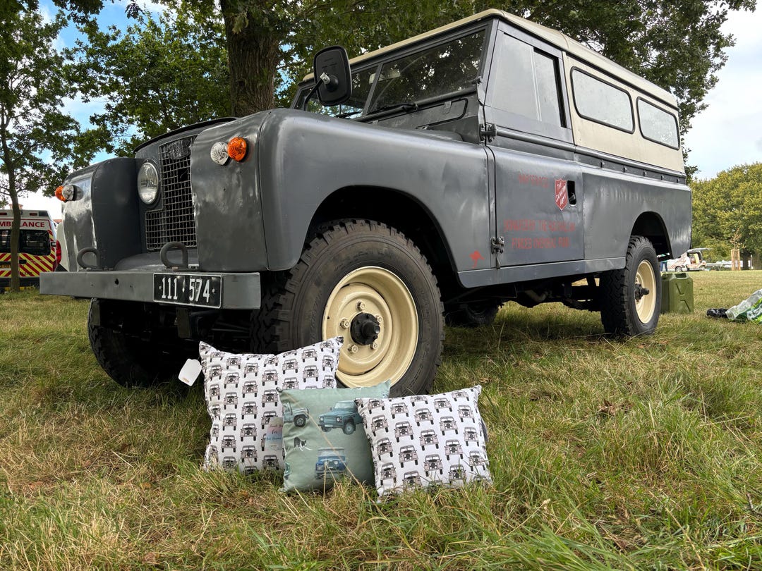 Handmade Classic Land Rover Vintage 4 X4 Cushions Land Rover Defender ...