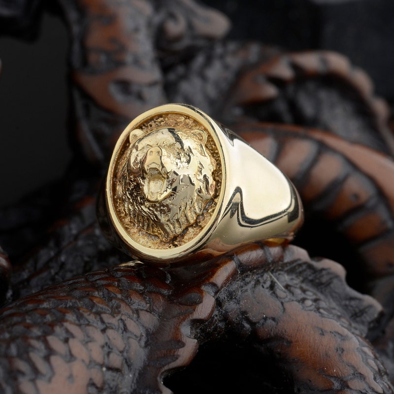 Bear Signet Ring - Etsy