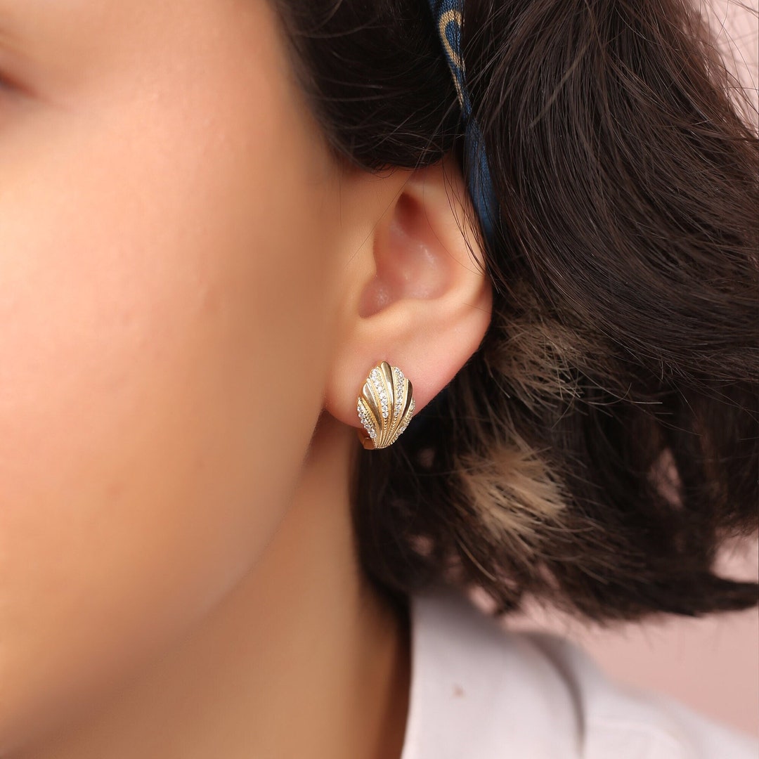 14K Real Gold Shell Earrings, Pure Gold Summer Jewelry ,shell Earrings ...