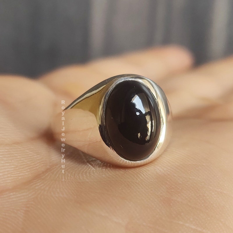 Onyx Signet Ring - Etsy