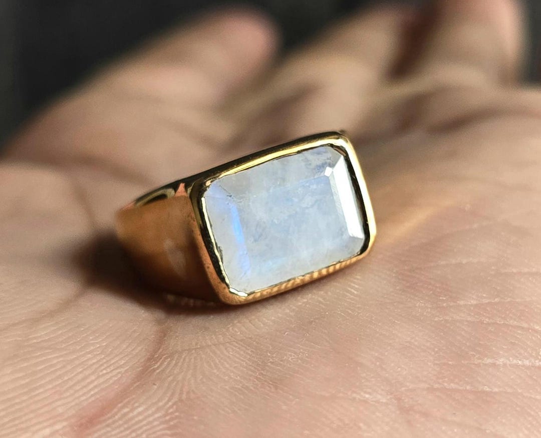Rainbow Moonstone Signet Ring: 925 Sterling Silver Pinky Ring - Etsy