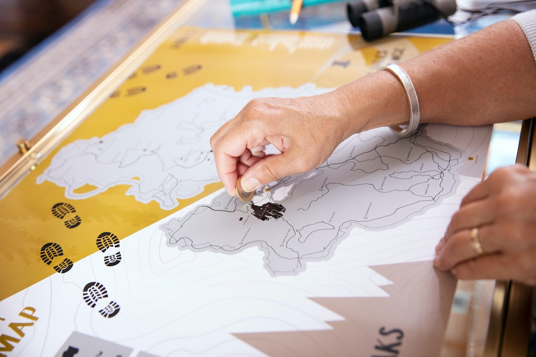 Peak District Scratch-off Hiking Routes & Peaks Map - Etsy