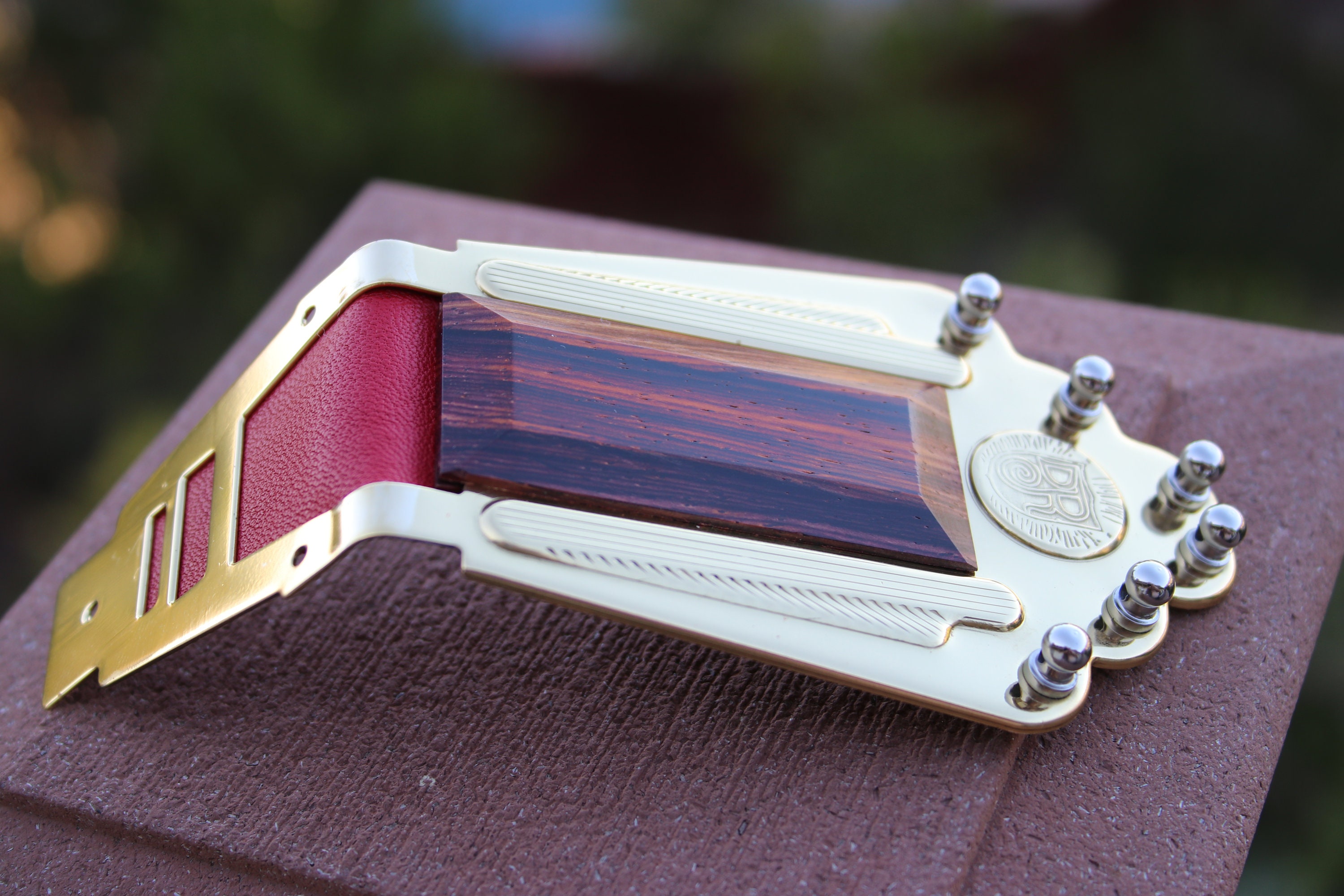 Dell Arte Selmer DR Brass Tailpiece-cocobolo Insert Polished Brass - Etsy