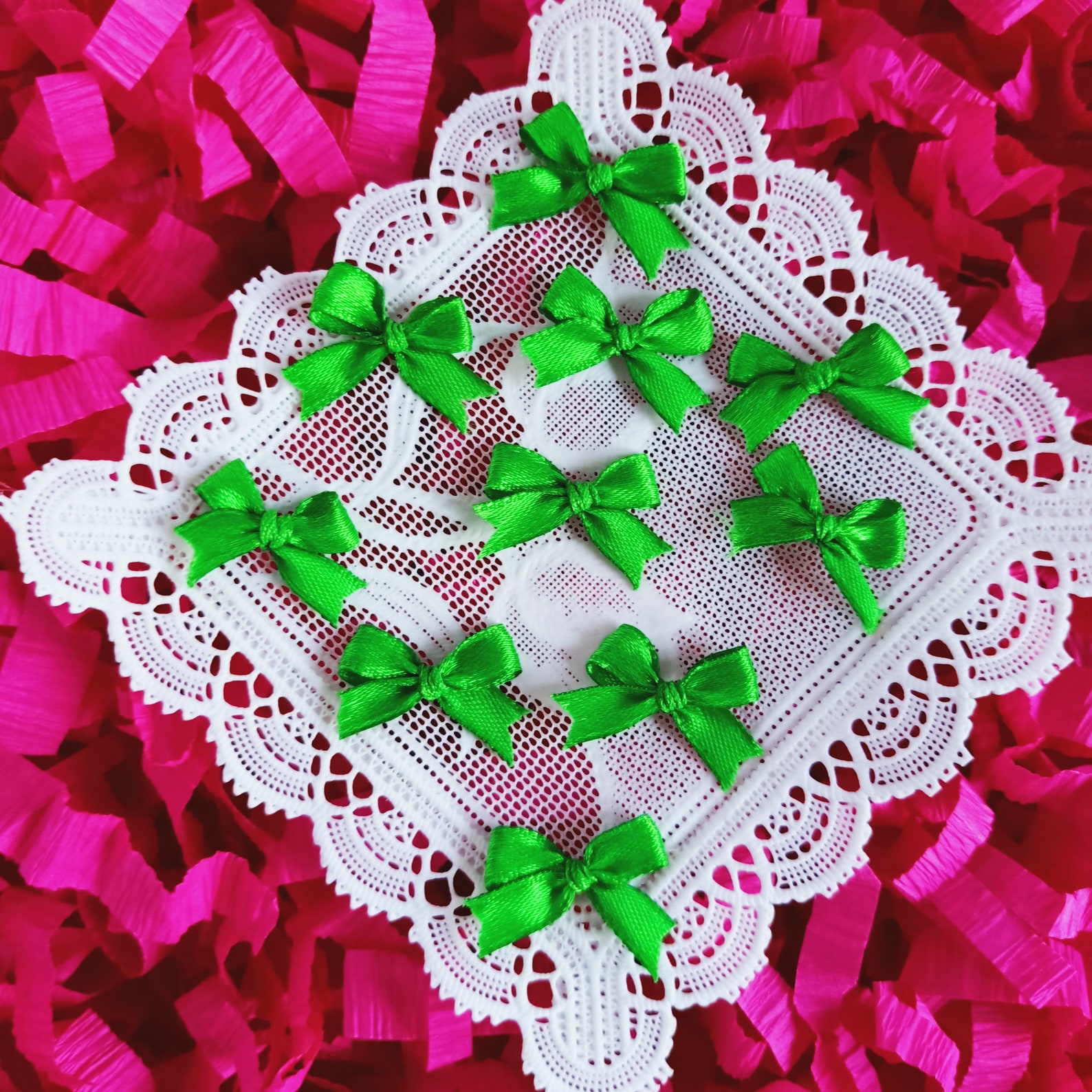 Pequeños lazos verdes 25/50pcs lazos de cinta de satén - Etsy España