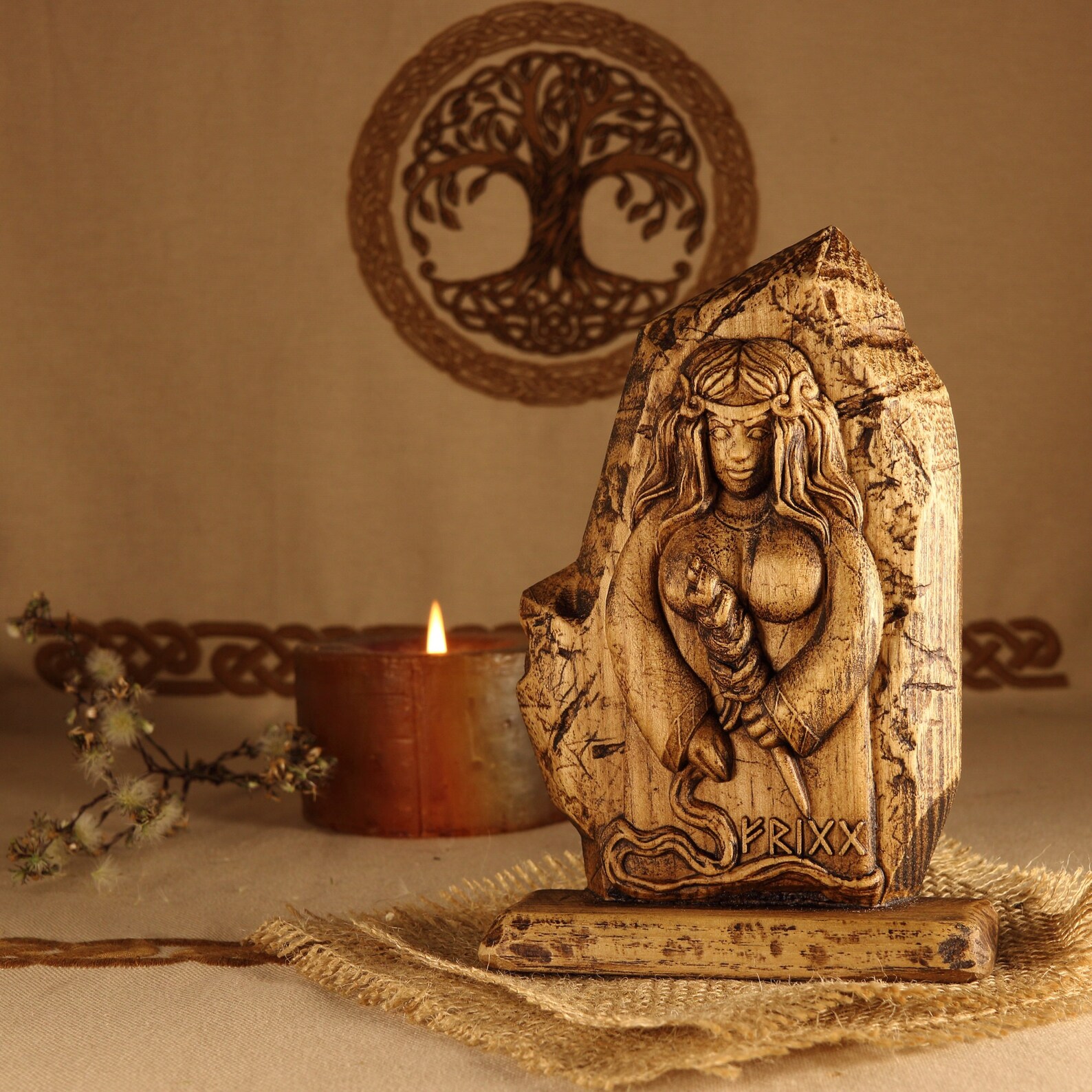 Frigg Statue Wood Carving Pagan Goddess Statue Altar - Etsy