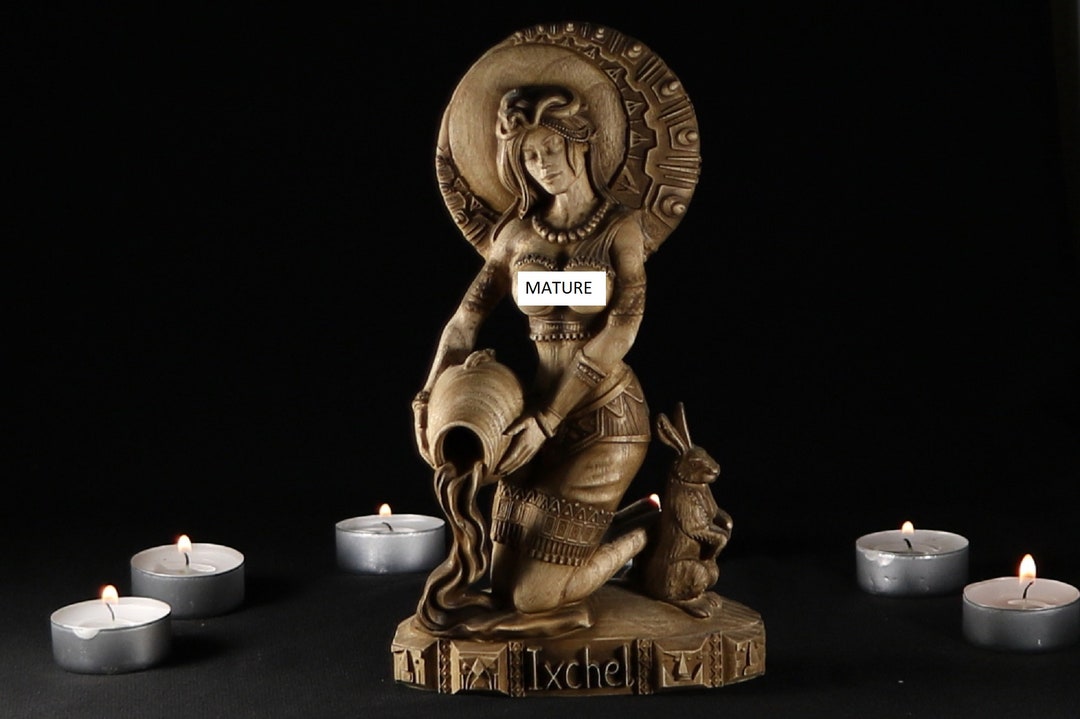 Ixchel Mayan, Ixchel Mayan Goddess, Aztec Carving Moon Goddess Aztec ...