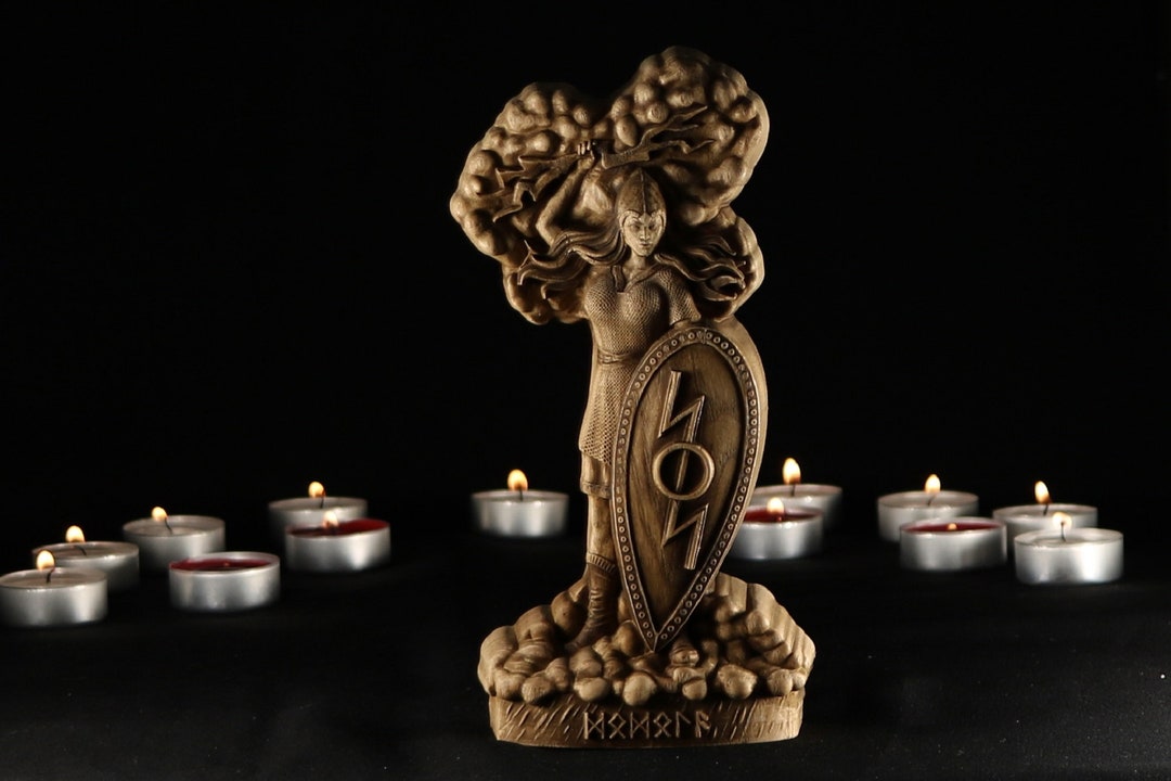 Dodola, Slavic Goddess, Slavic Pagan, Slavic Gods, Wood Sculpture ...