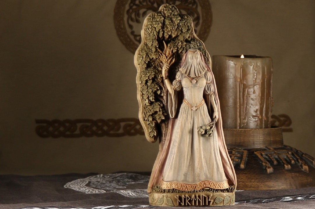 Nerthus, Germanic Goddess Statue Asatru Norse Pagan Wooden Fertility ...