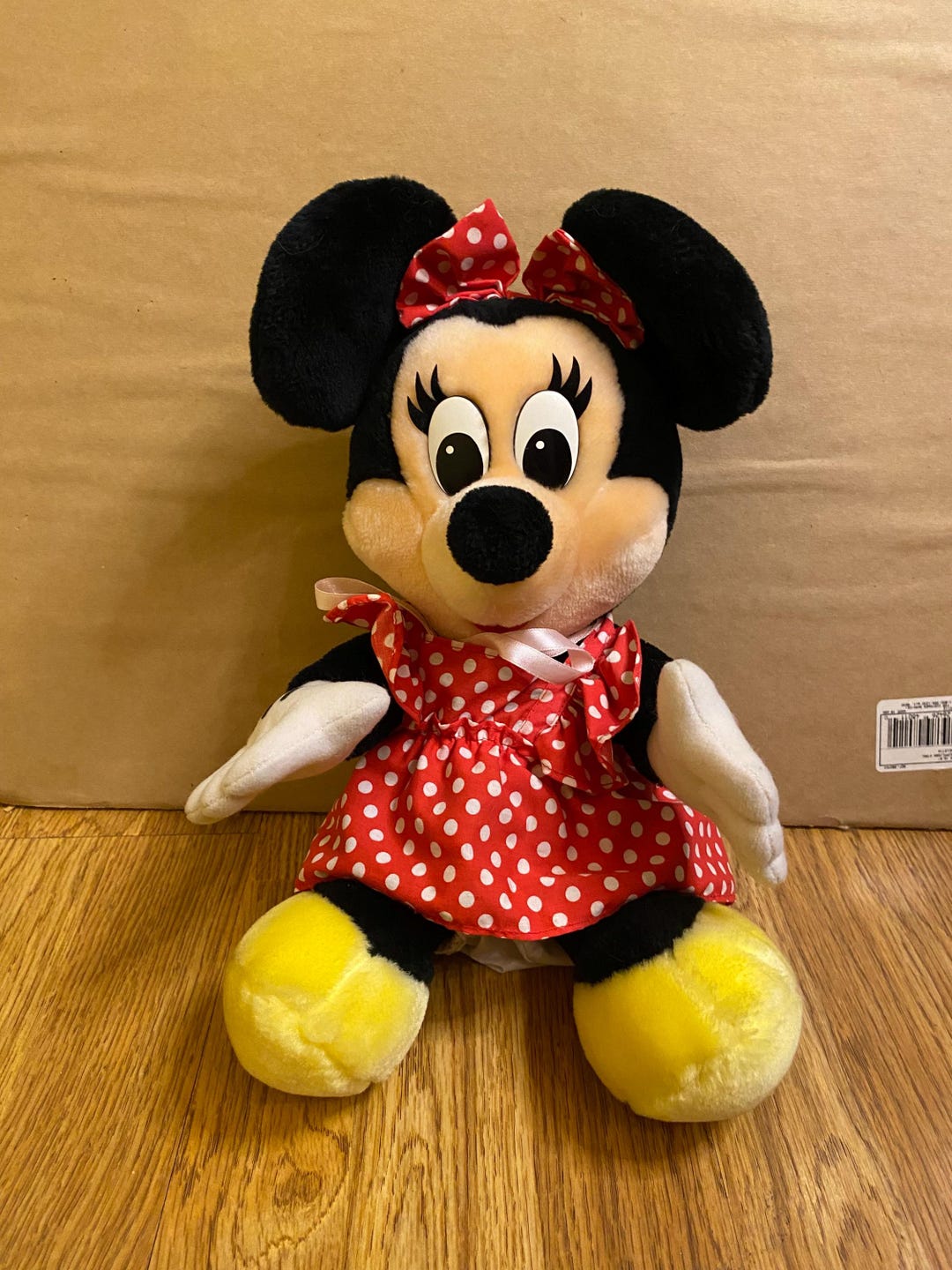 Vintage 1980's Disneyland Minnie Mouse Stuffed Animal Disney World ...