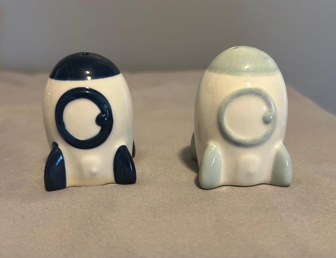 Mini Space Rocket Salt and Pepper Shakers - Etsy