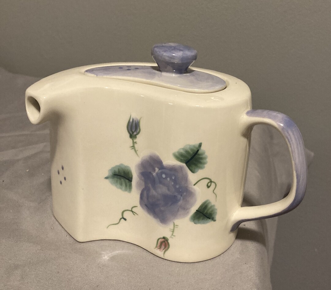 Herman Dodge and Son Curved Teapot - Etsy