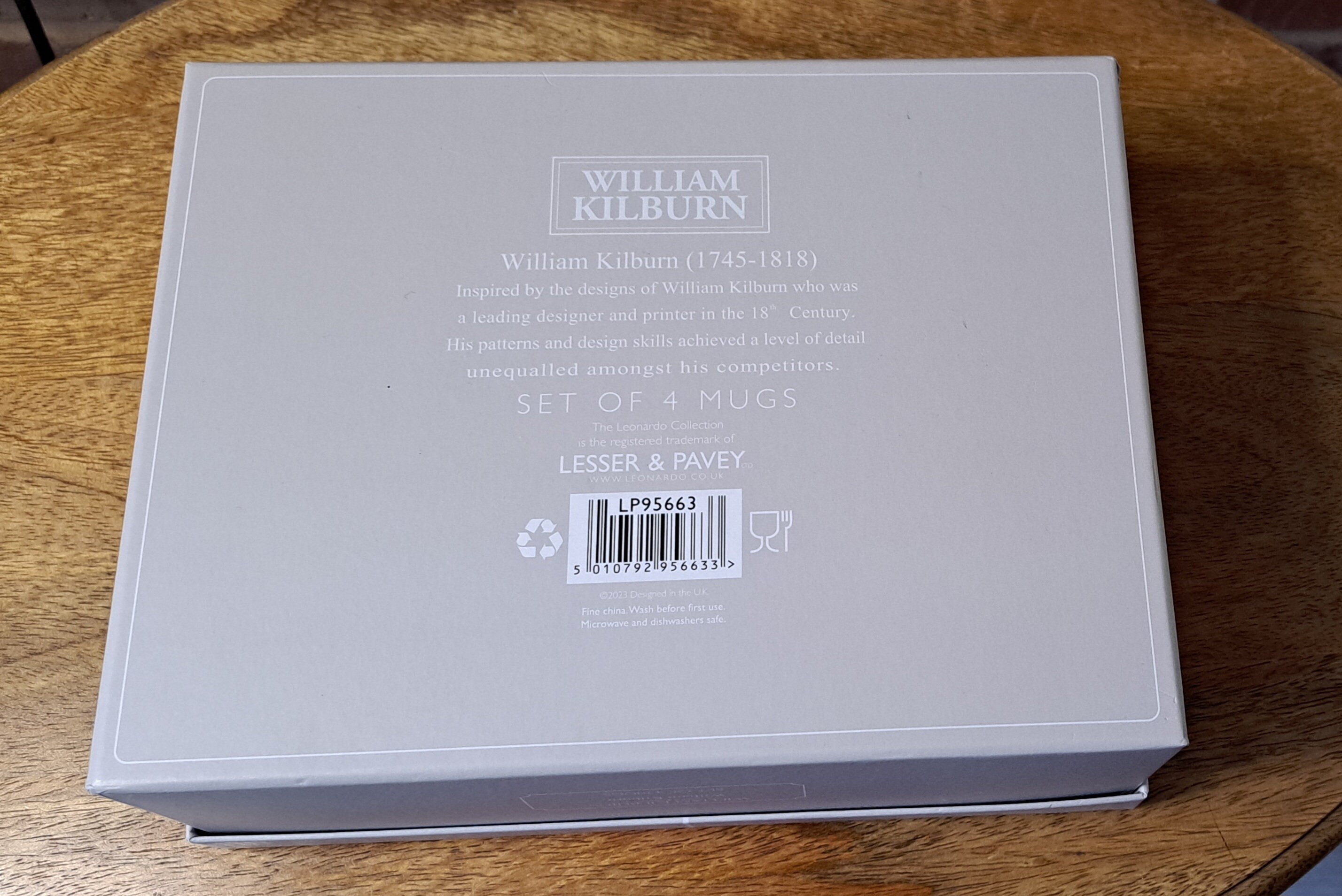 Gift Boxed Set of 4 Mugs William Morris Kilburn Design Fine China Tea ...