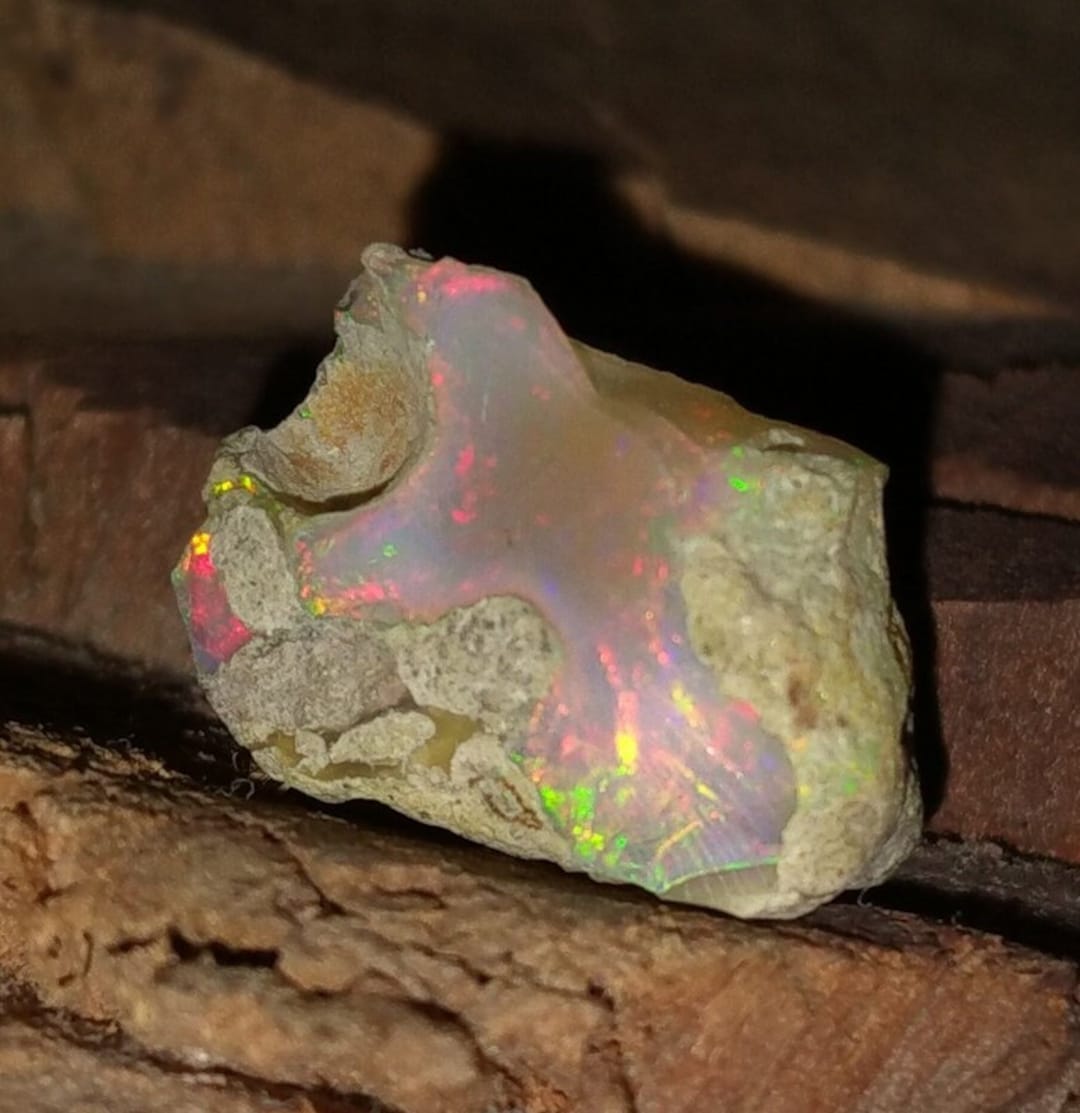 8 CT ETHIOPIAN OPAL Raw Material Rough Natural Gemstone Opal Good ...