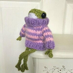 Hand Knitted Frog in Striped Sweater, Cute Birthday Gift, Valentines ...
