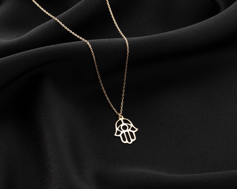 14K Gold Hamsa Hand of Fatima Necklace,gift for Mom, Minimalist and ...