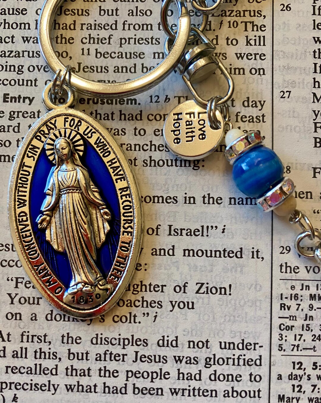 Virgin Mary Key Chain, Virgin Mary Purse Decoration, Backpack Clip ...