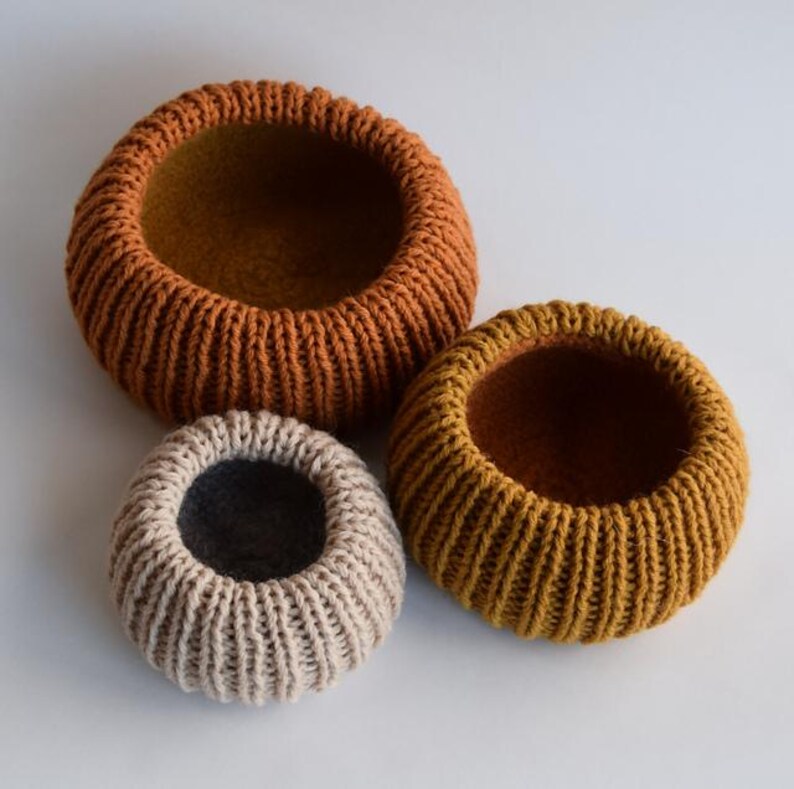 Hygge Knit Bowls Pattern – Felted Wool Bowls in 2 Colors – Instant ...