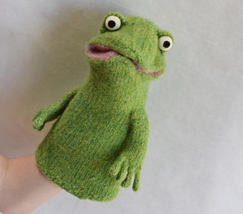 Quirky Frog Puppet – Knitting Pattern PDF – Felted Puppet – Fits Adult ...