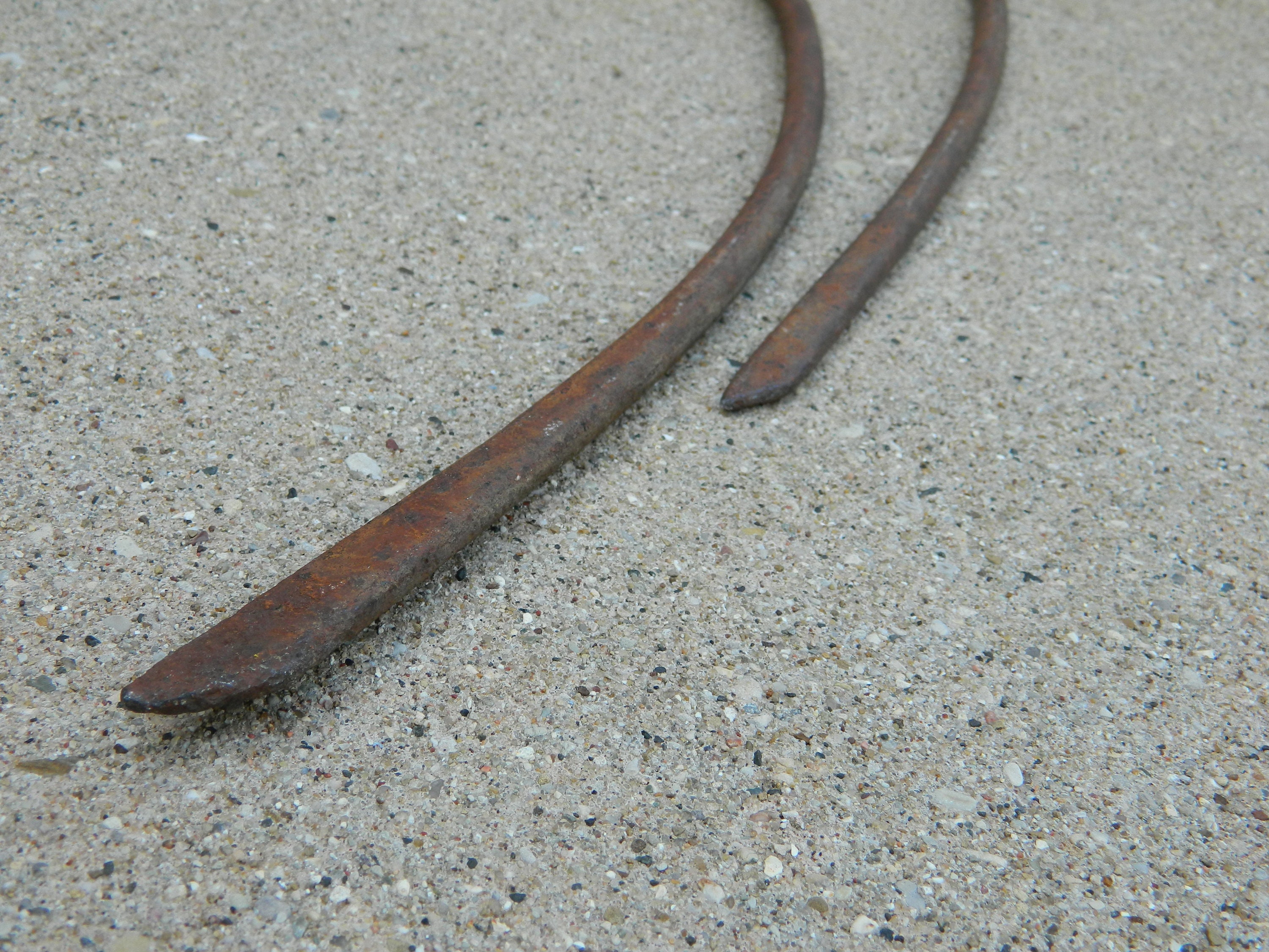 Antique hay rake tine lot of 2 farmhouse primitive steampunk - Etsy Italia
