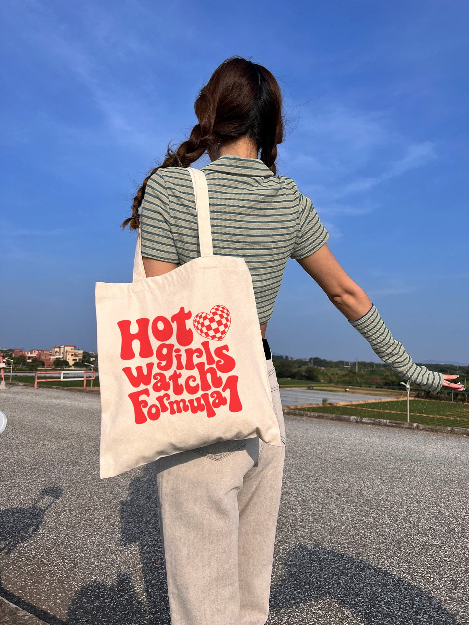 Hot Girls Watch Formula 1 Canvas Tote, Red F1 Race Day Shoulder Bag ...