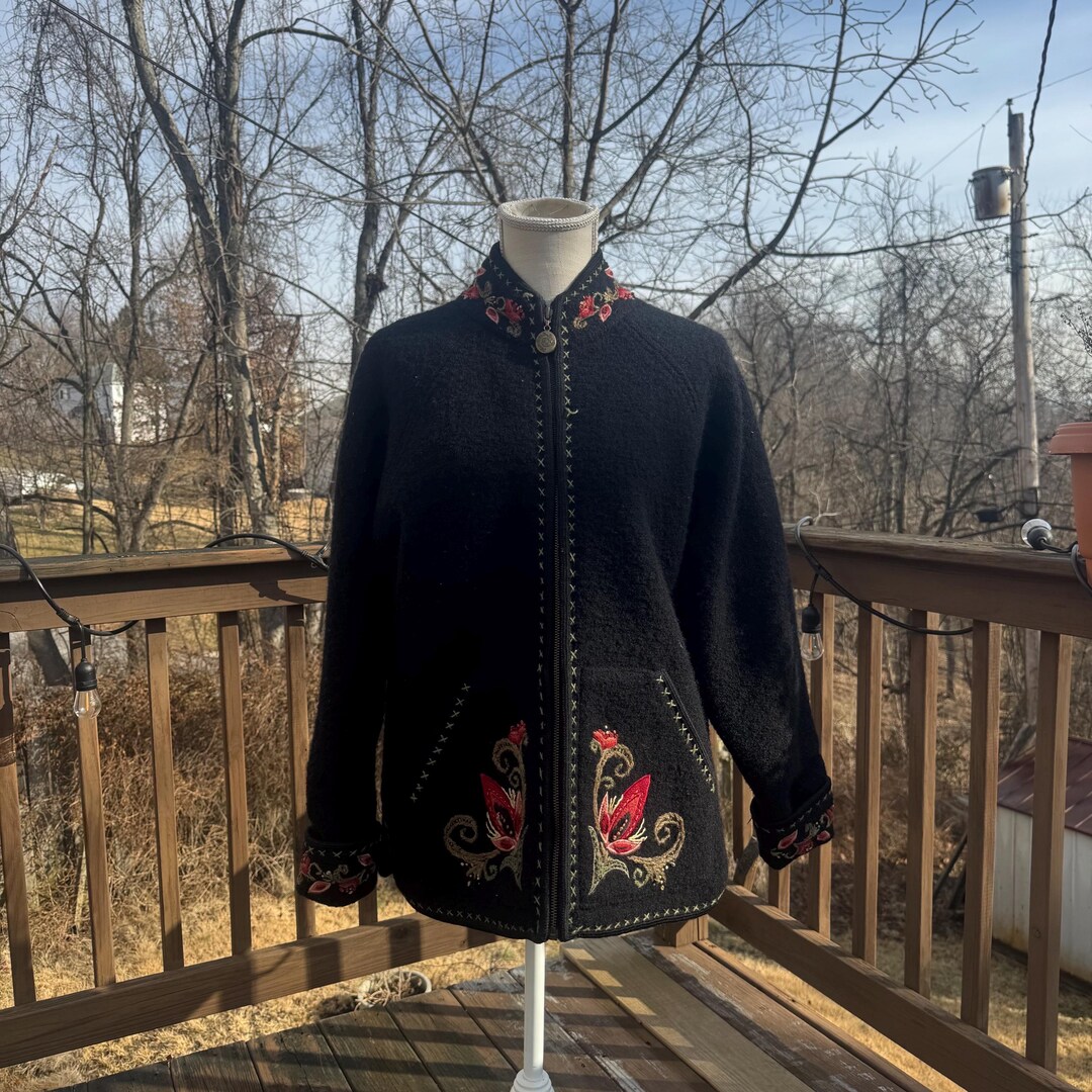 Vintage Icelandic Designs Wool Black Jacket With Floral Embroidery Size ...