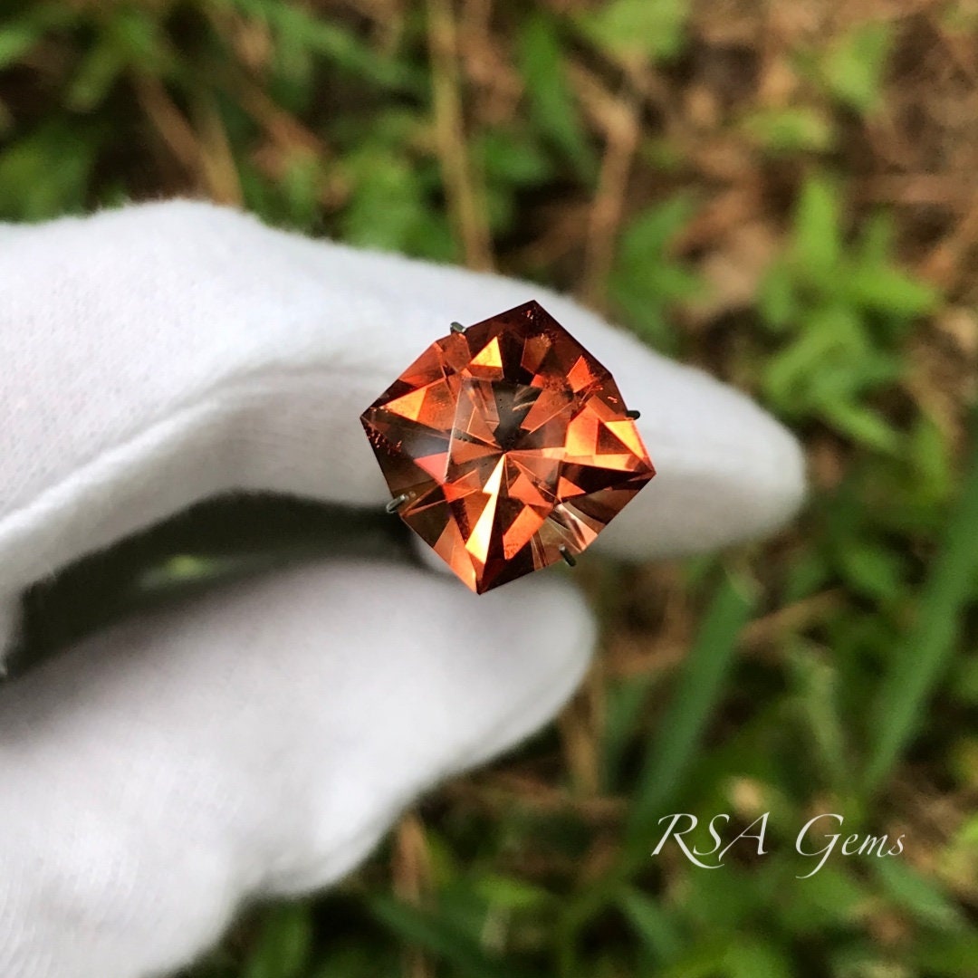 Oregon Sunstone - 6.65 Carats - Etsy