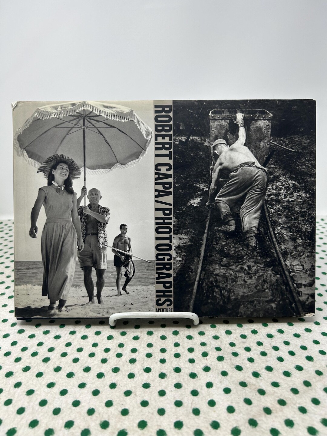 Robert Capa Photographs Hardcover Art Book - Etsy