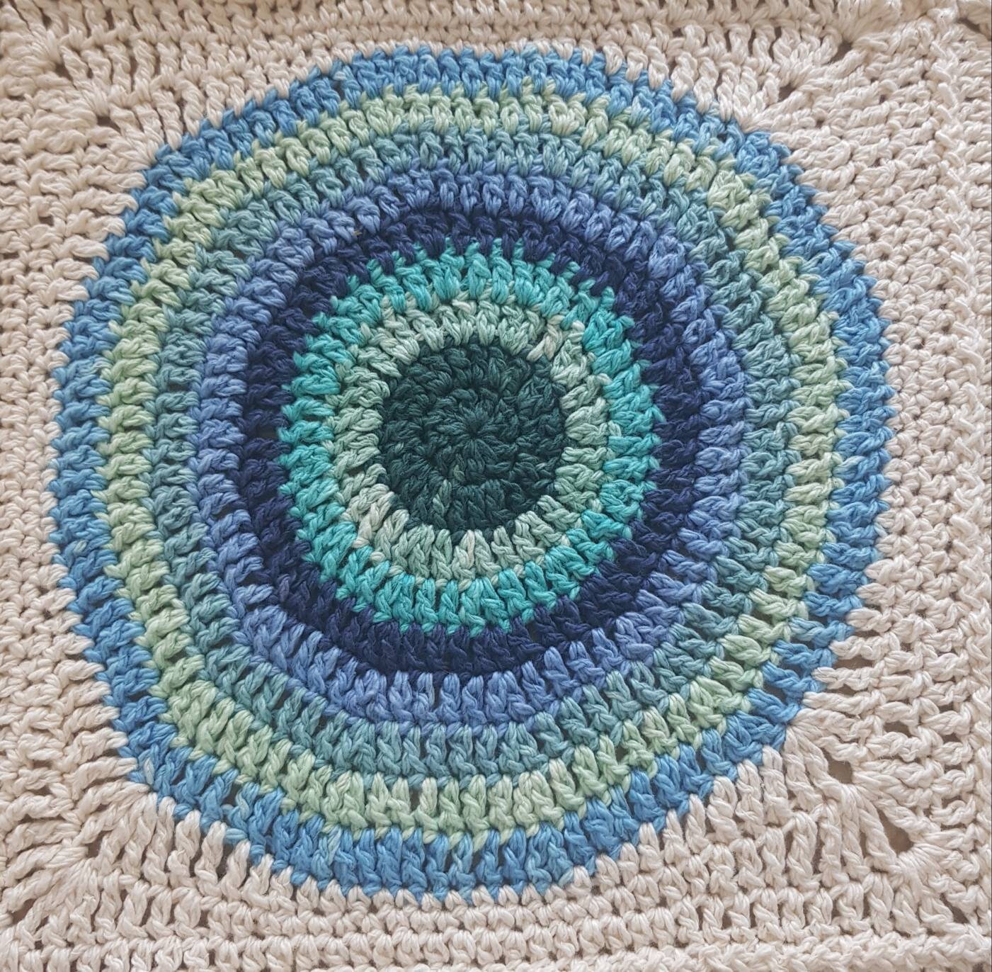 Round and Round We Go Throw Crochet Pattern - Etsy