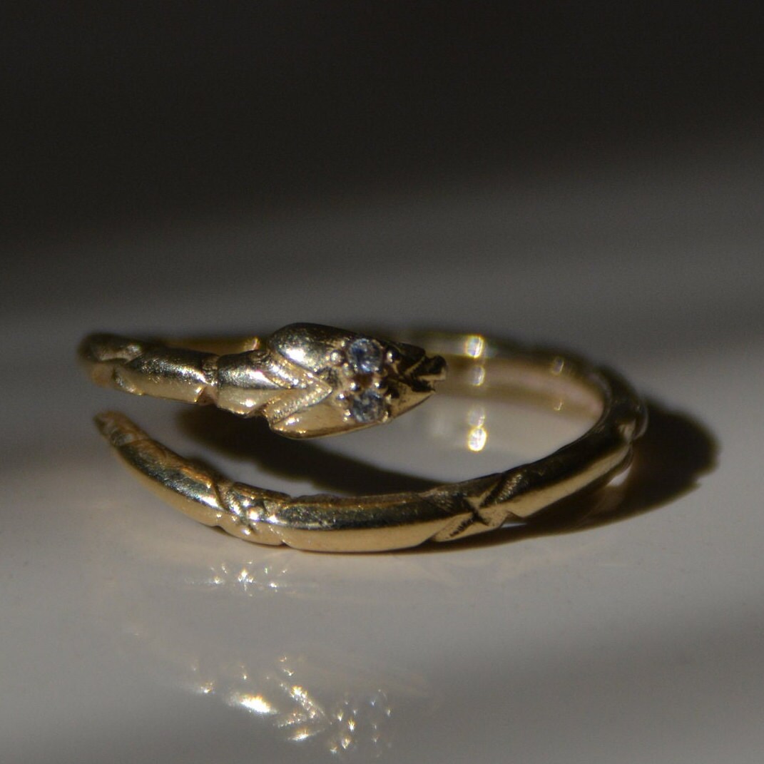 14k Solid Gold Snake Ring / Dainty Snake Ring / Animal Ring / - Etsy