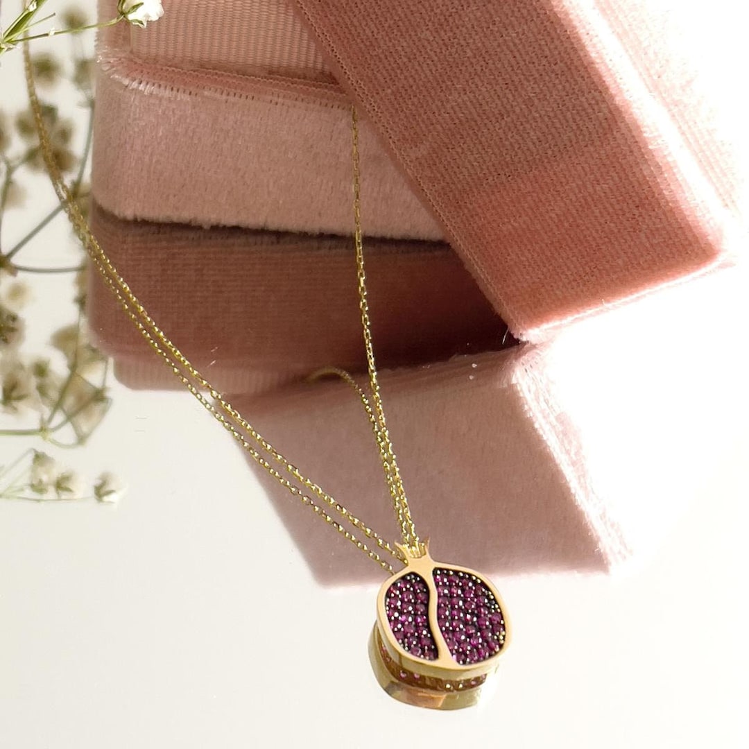 Vintage Style 14K Solid Gold Ruby Charm Pendant/ruby Charm Necklace ...