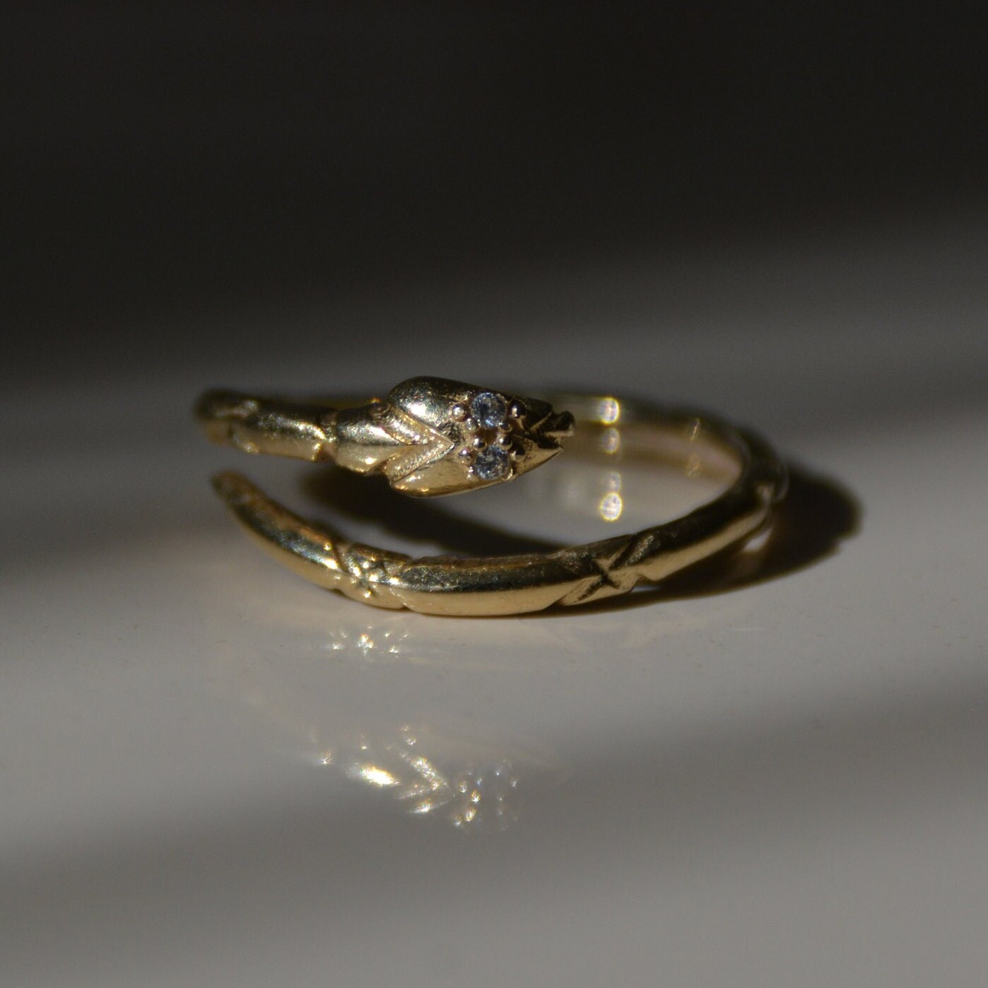 14k Solid Gold Snake Ring / Dainty Snake Ring / Animal Ring / - Etsy