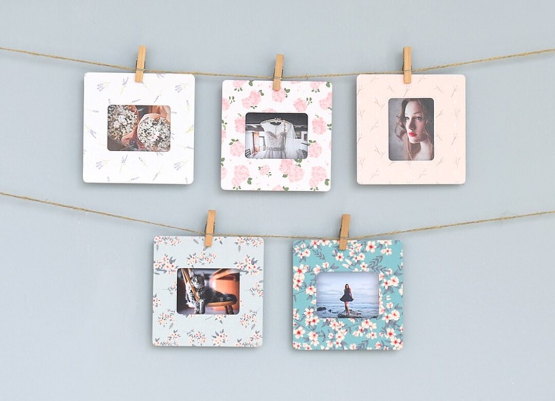 Wall Hanging Photo Frame Décor Set Mini Polaroid Photo Mount Frame ...