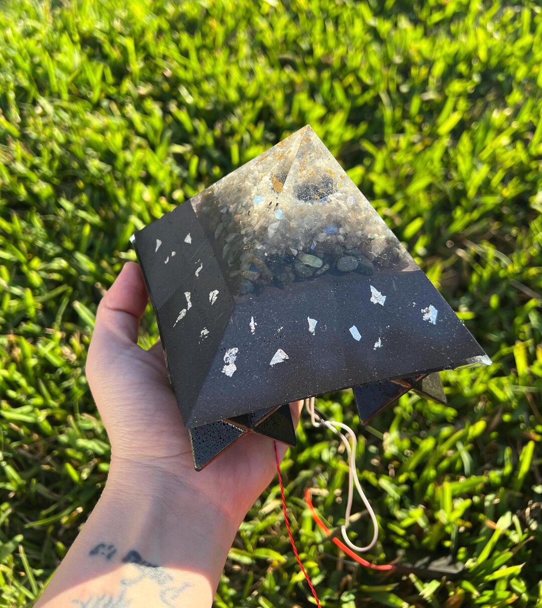 8 Sided Giza Succor Punch Orgonite Pyramid Lights up With Switch and ...