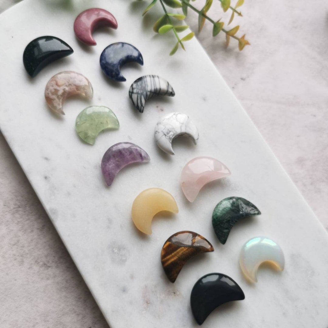 Crescent Moon Shaped Gemstone, Natural Gemstone, Healing Crystal ...