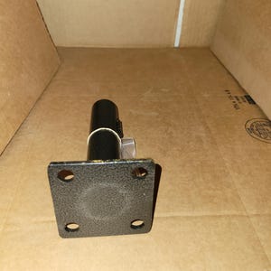 Rv Truck Bed Flag Pole Base Mount 1 Inch Flag Pole Powder Coated Finish ...
