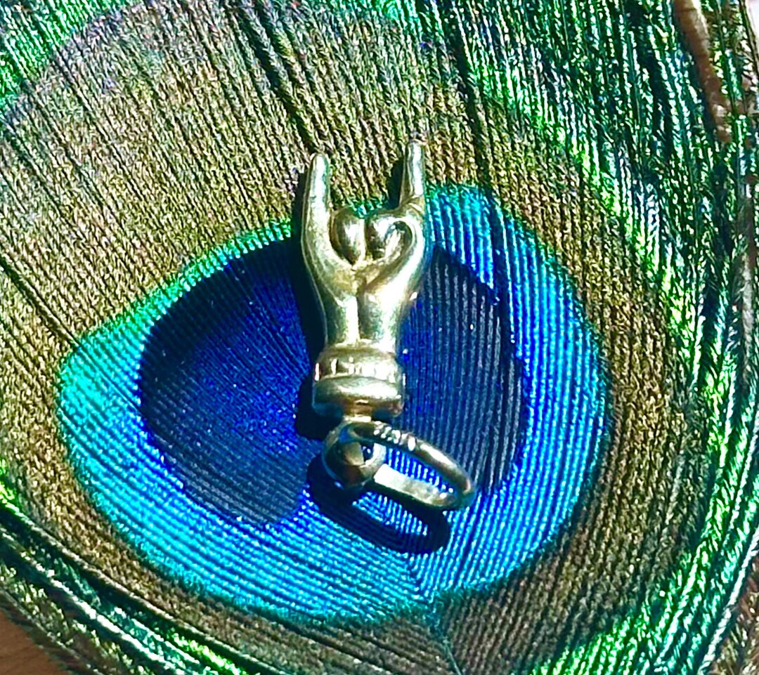 Vintage 14K Gold Italian Mano Cornuto Hand Charm Good Luck Fortune ...