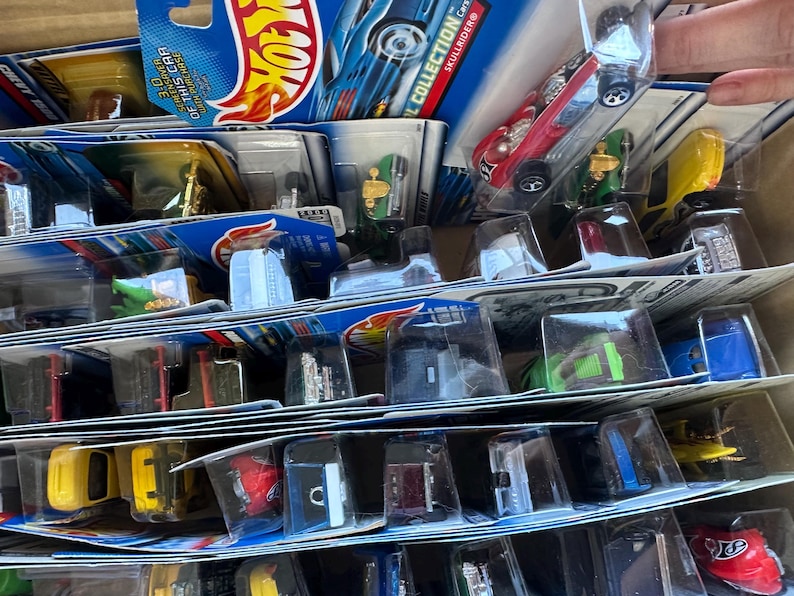Factory Sealed Mattel Hot Wheels Case – 72 Lot Assorted Cars New 1:64 ...