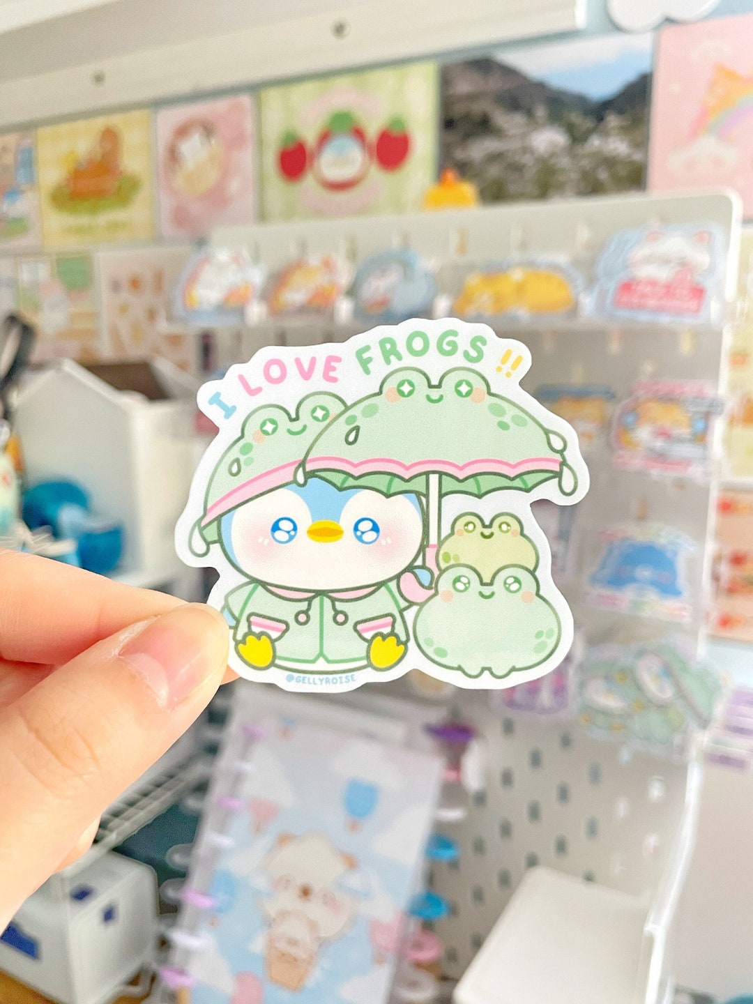 I Love Frogs Rainy Day Penguin Waterproof Sticker | Cute Toad Umbrella ...